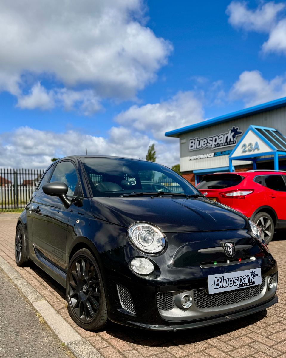 Abarth 595 Competizione 1.4 - 180hp Performance Tuning with Chip Tuning Box